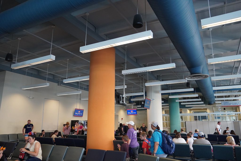 WHAT’S THE DISNEY CRUISE EMBARKATION DAY LOOK LIKE?